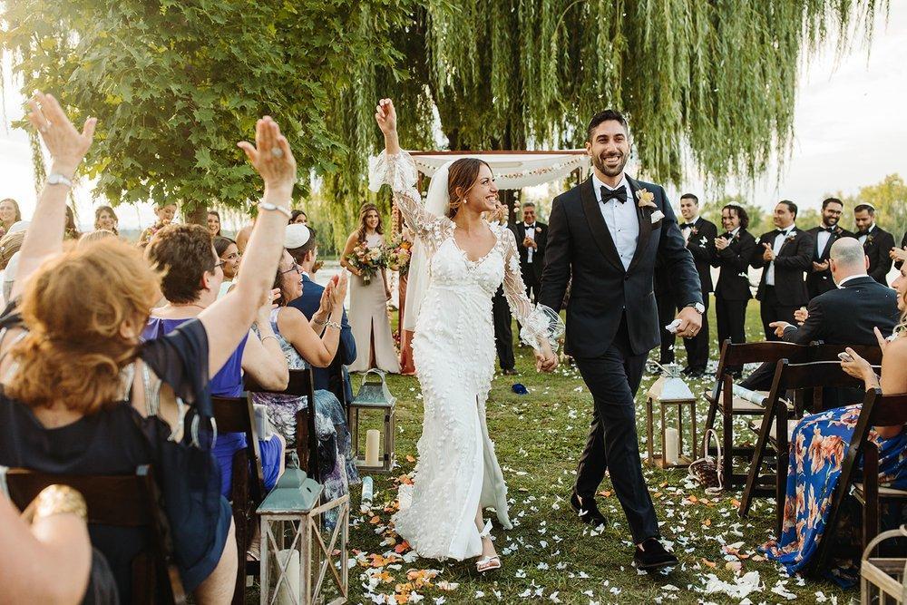 6 Unique Wedding Ceremony Ideas For Your Upcoming Big Day - Mondressy