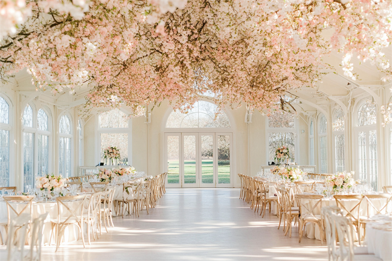 Best 10 Essential Tips for a Perfect Spring Wedding - Mondressy