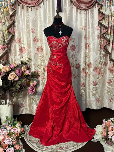 Rococo Dresses – Rococo Gowns, Ball Gowns & Prom Styles | Mondressy